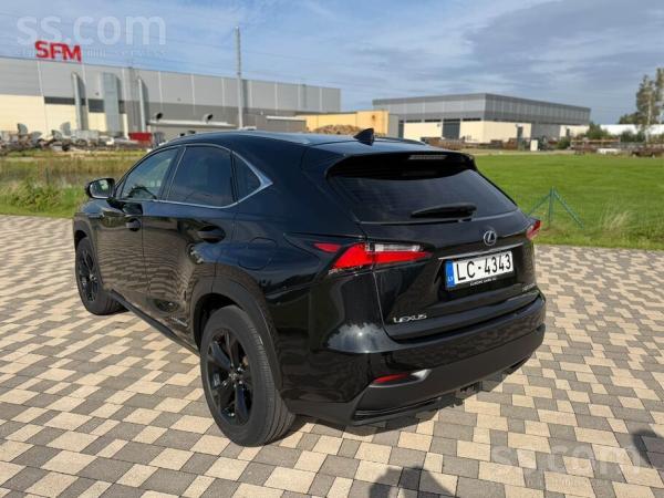 Lexus NX 2017 Rīga vietnē Melns Lexus NX 2017 Rīga, ar dzinēja tilpumu 2.50 L un nobraukumu 145 tūkst. km par 22000 €, foto 4 vietnē AUTOMOTO.COM.LV
