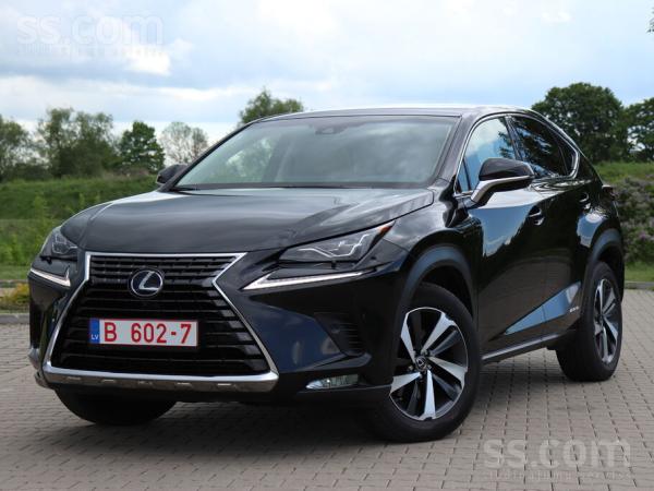 Melns Lexus NX 2018 Daugavpils, ar dzinēja tilpumu 2.50 L un nobraukumu 168 tūkst. km par 27890 €, foto 3 vietnē AUTOMOTO.COM.LV