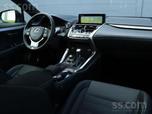 Melns Lexus NX 2018 Daugavpils, ar dzinēja tilpumu 2.50 L un nobraukumu 34 tūkst. km par 29450 €, foto 21 vietnē AUTOMOTO.COM.LV