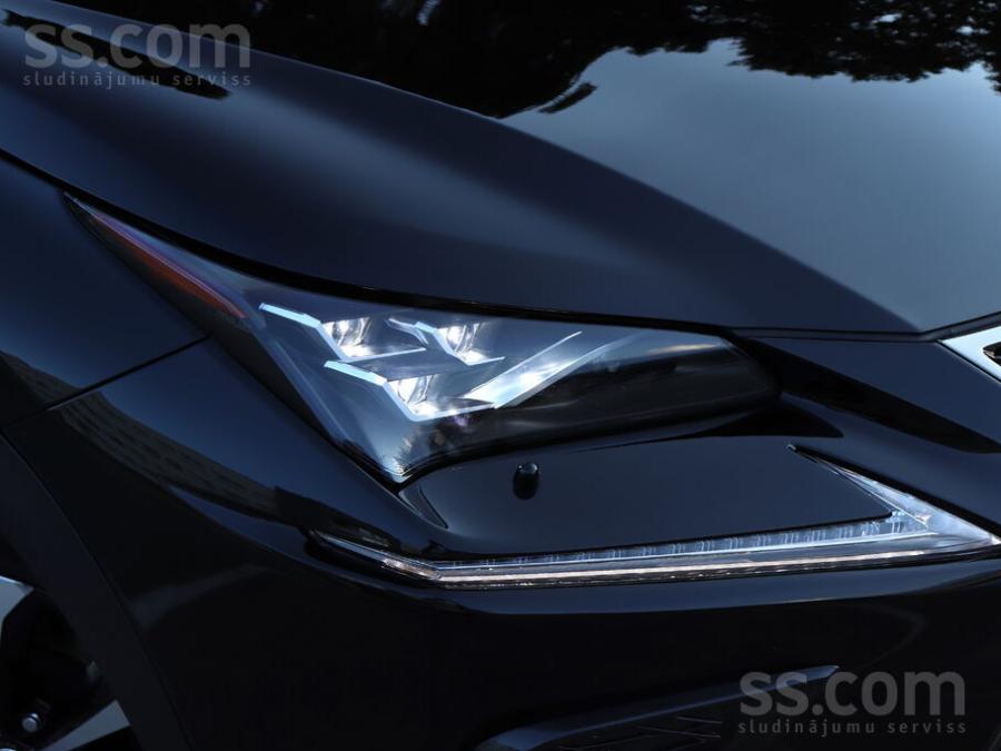 Melns Lexus NX 2018 Daugavpils, ar dzinēja tilpumu 2.50 L un nobraukumu 34 tūkst. km par 29450 €, foto 28 vietnē AUTOMOTO.COM.LV