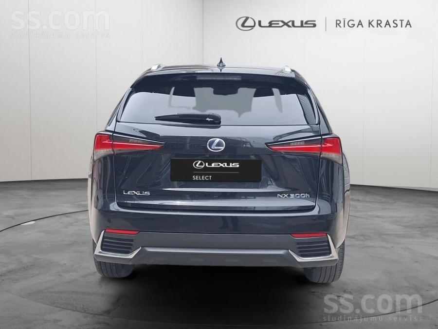 Melns Lexus NX 2021 Rīga, ar dzinēja tilpumu 2.50 L un nobraukumu 91 tūkst. km par 29900 €, foto 7 vietnē AUTOMOTO.COM.LV