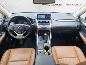 Melns Lexus NX 2021 Rīga, ar dzinēja tilpumu 2.50 L un nobraukumu 91 tūkst. km par 29900 €, foto 10 vietnē AUTOMOTO.COM.LV