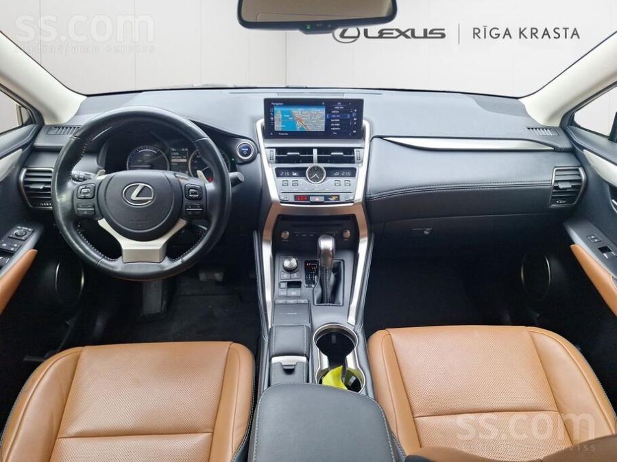 Melns Lexus NX 2021 Rīga, ar dzinēja tilpumu 2.50 L un nobraukumu 91 tūkst. km par 29900 €, foto 10 vietnē AUTOMOTO.COM.LV
