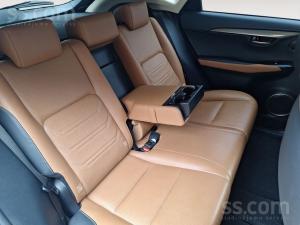 Melns Lexus NX 2021 Rīga, ar dzinēja tilpumu 2.50 L un nobraukumu 91 tūkst. km par 29900 €, foto 14 vietnē AUTOMOTO.COM.LV