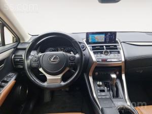 Melns Lexus NX 2021 Rīga, ar dzinēja tilpumu 2.50 L un nobraukumu 91 tūkst. km par 29900 €, foto 15 vietnē AUTOMOTO.COM.LV
