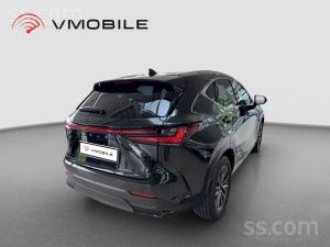 Melns Lexus NX 2025 Rīga, ar dzinēja tilpumu 2.50 L un nobraukumu 10 tūkst. km par 57690 €, foto 3 vietnē AUTOMOTO.COM.LV