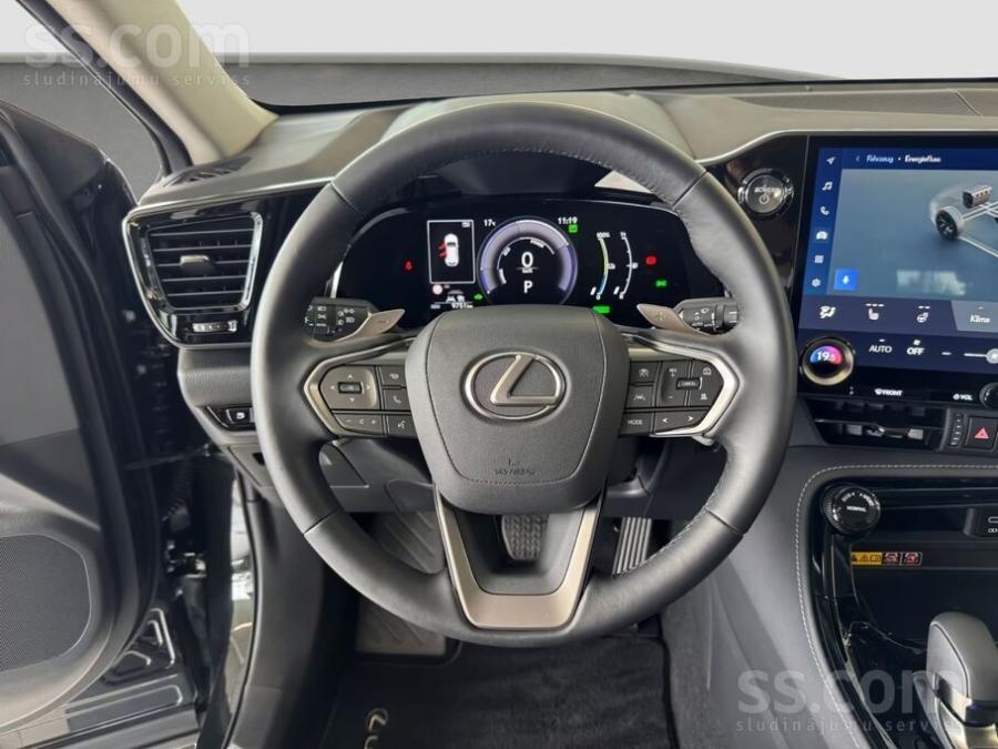 Melns Lexus NX 2025 Rīga, ar dzinēja tilpumu 2.50 L un nobraukumu 10 tūkst. km par 57690 €, foto 9 vietnē AUTOMOTO.COM.LV