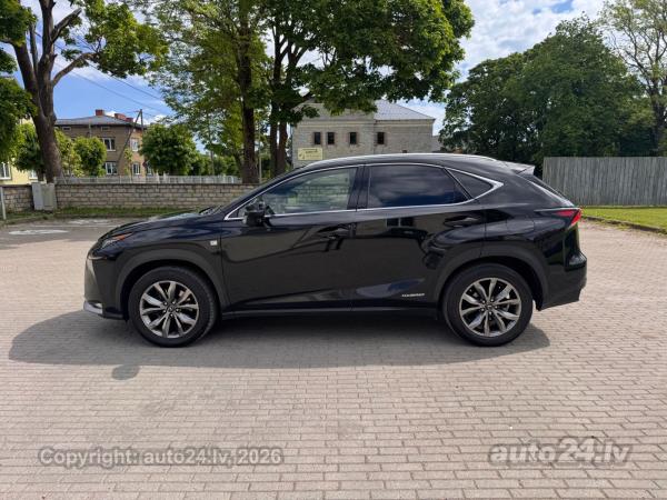 Melns Lexus NX 2014 Rakvere, ar dzinēja tilpumu 2.50 L un nobraukumu 212 tūkst. km par 16900 €, foto 6 vietnē AUTOMOTO.COM.LV