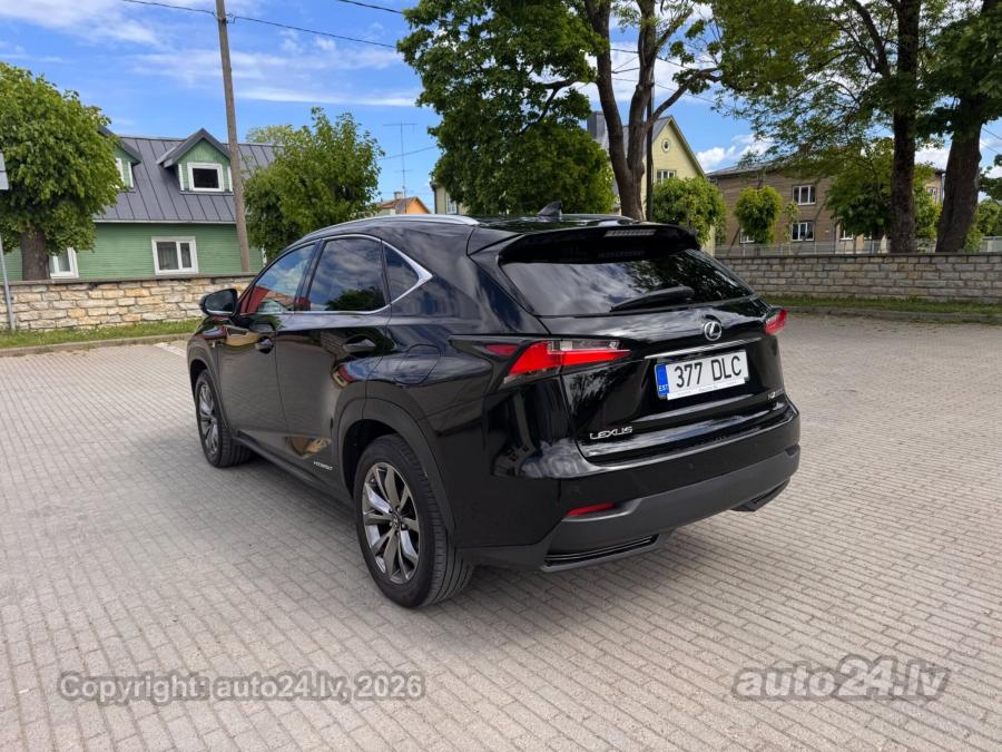Melns Lexus NX 2014 Rakvere, ar dzinēja tilpumu 2.50 L un nobraukumu 212 tūkst. km par 16900 €, foto 9 vietnē AUTOMOTO.COM.LV