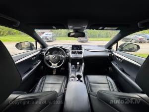Melns Lexus NX 2014 Rakvere, ar dzinēja tilpumu 2.50 L un nobraukumu 212 tūkst. km par 16900 €, foto 12 vietnē AUTOMOTO.COM.LV