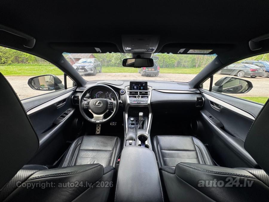 Melns Lexus NX 2014 Rakvere, ar dzinēja tilpumu 2.50 L un nobraukumu 212 tūkst. km par 16900 €, foto 12 vietnē AUTOMOTO.COM.LV