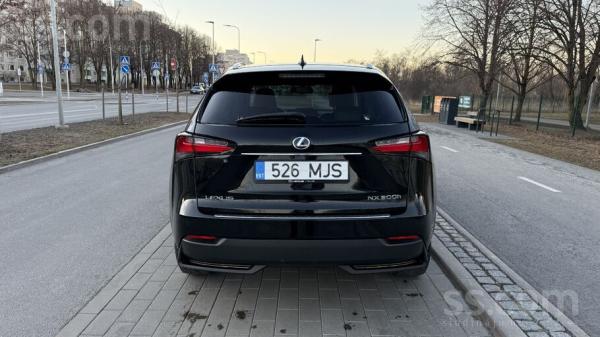 Melns Lexus NX 2014 Tallina, ar dzinēja tilpumu 2.50 L un nobraukumu 173 tūkst. km par 18900 €, foto 5 vietnē AUTOMOTO.COM.LV