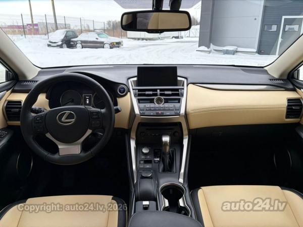 Melns Lexus NX 2017 Tallina, ar dzinēja tilpumu 2.50 L un nobraukumu 192 tūkst. km par 19900 €, foto 6 vietnē AUTOMOTO.COM.LV