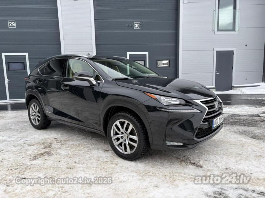 Black Lexus NX 2017 in Tallinn, with an engine capacity of 2.50 L and mileage of 192 thousand km for 19900 €, photo 21 on AUTOMOTO.COM.LV