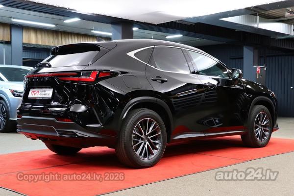 Black Lexus NX 2022 in Tallinn, with an engine capacity of 2.50 L and mileage of 46 thousand km for 49995 €, photo 2 on AUTOMOTO.COM.LV