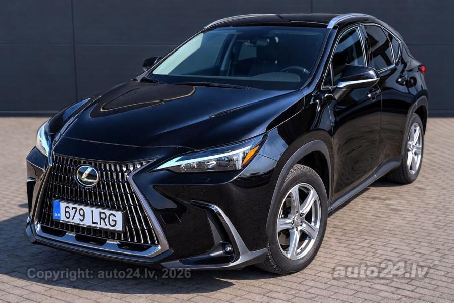 Melns Lexus NX 2023 Tallina, ar dzinēja tilpumu 2.50 L un nobraukumu 102 tūkst. km par 49924 €, foto 2 vietnē AUTOMOTO.COM.LV