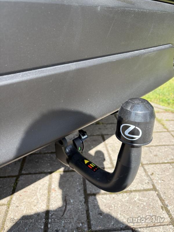 Black Lexus NX 2023 in Tallinn, with an engine capacity of 2.50 L and mileage of 45 thousand km for 45500 €, photo 10 on AUTOMOTO.COM.LV