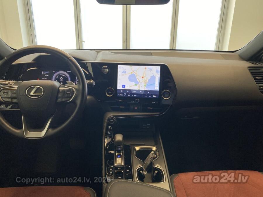Black Lexus NX 2024 in Tallinn, with an engine capacity of 2.50 L and mileage of 37 thousand km for 41900 €, photo 8 on AUTOMOTO.COM.LV