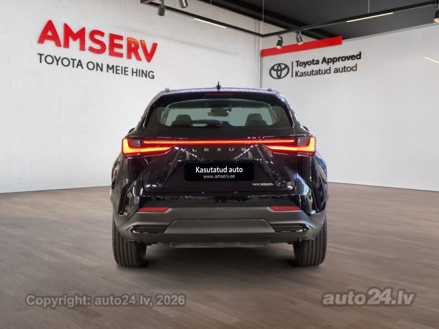 Melns Lexus NX 2025 Tallina, ar dzinēja tilpumu 2.50 L un nobraukumu 23 tūkst. km par 45990 €, foto 5 vietnē AUTOMOTO.COM.LV