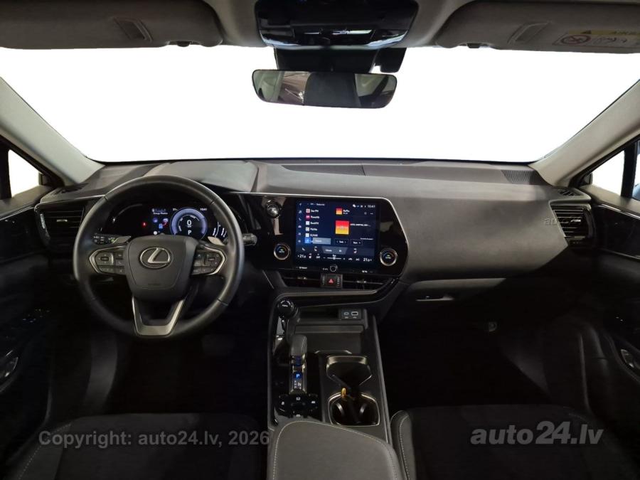 Melns Lexus NX 2025 Tallina, ar dzinēja tilpumu 2.50 L un nobraukumu 23 tūkst. km par 45990 €, foto 9 vietnē AUTOMOTO.COM.LV