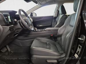 Melns Lexus NX 2025 Tallina, ar dzinēja tilpumu 2.50 L un nobraukumu 23 tūkst. km par 45990 €, foto 12 vietnē AUTOMOTO.COM.LV