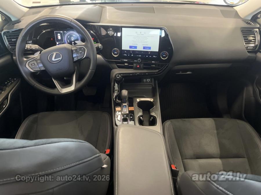 Black Lexus NX 2025 in Tallinn, with an engine capacity of 2.50 L and mileage of 38 thousand km for 41990 €, photo 8 on AUTOMOTO.COM.LV