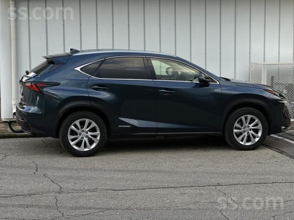 Zils Lexus NX 2015 Rīga, ar dzinēja tilpumu 2.50 L un nobraukumu 207 tūkst. km par 17200 €, foto 3 vietnē AUTOMOTO.COM.LV