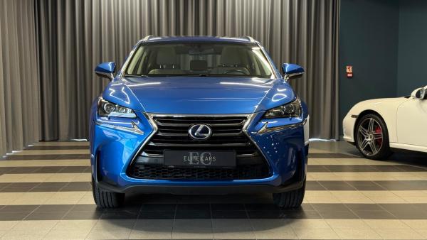 Zils Lexus NX 2017 Rīga, ar dzinēja tilpumu 2.50 L un nobraukumu 175 tūkst. km par 19490 €, foto 2 vietnē AUTOMOTO.COM.LV