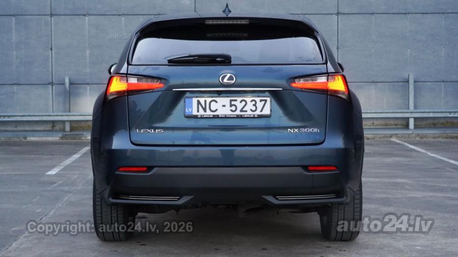 Zils Lexus NX 2015 Pērnava, ar dzinēja tilpumu 2.50 L un nobraukumu 116 tūkst. km par 25500 €, foto 6 vietnē AUTOMOTO.COM.LV
