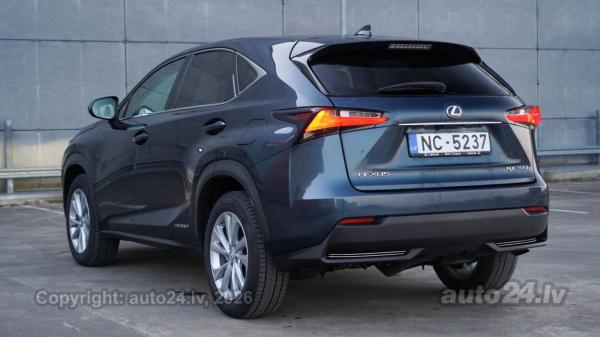 Zils Lexus NX 2015 Pērnava, ar dzinēja tilpumu 2.50 L un nobraukumu 116 tūkst. km par 25500 €, foto 7 vietnē AUTOMOTO.COM.LV