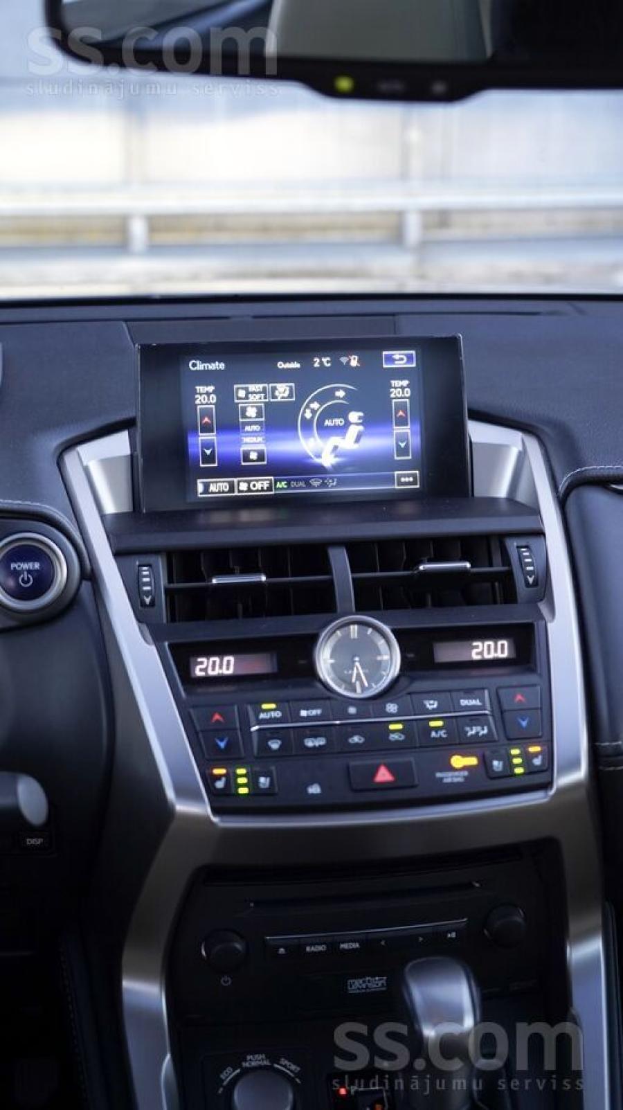 Zils Lexus NX 2015 Tallina, ar dzinēja tilpumu 2.50 L un nobraukumu 116 tūkst. km par 24500 €, foto 17 vietnē AUTOMOTO.COM.LV