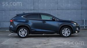 Zils Lexus NX 2015 Tallina, ar dzinēja tilpumu 2.50 L un nobraukumu 116 tūkst. km par 24500 €, foto 34 vietnē AUTOMOTO.COM.LV