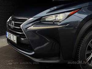 Zils Lexus NX 2015 Tallina, ar dzinēja tilpumu 2.50 L un nobraukumu 173 tūkst. km par 15900 €, foto 8 vietnē AUTOMOTO.COM.LV