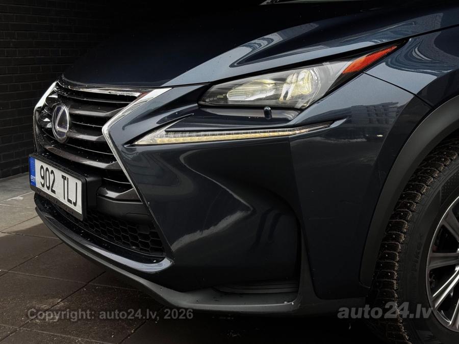 Zils Lexus NX 2015 Tallina, ar dzinēja tilpumu 2.50 L un nobraukumu 173 tūkst. km par 15900 €, foto 8 vietnē AUTOMOTO.COM.LV