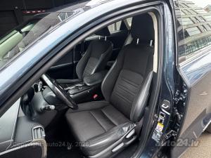 Zils Lexus NX 2015 Tallina, ar dzinēja tilpumu 2.50 L un nobraukumu 173 tūkst. km par 15900 €, foto 17 vietnē AUTOMOTO.COM.LV