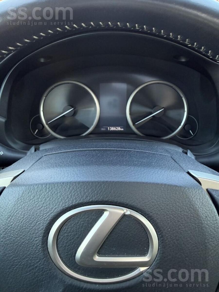 Brown Lexus NX 2014 in Riga, with an engine capacity of 2.50 L and mileage of 141 thousand km for 19199 €, photo 12 on AUTOMOTO.COM.LV