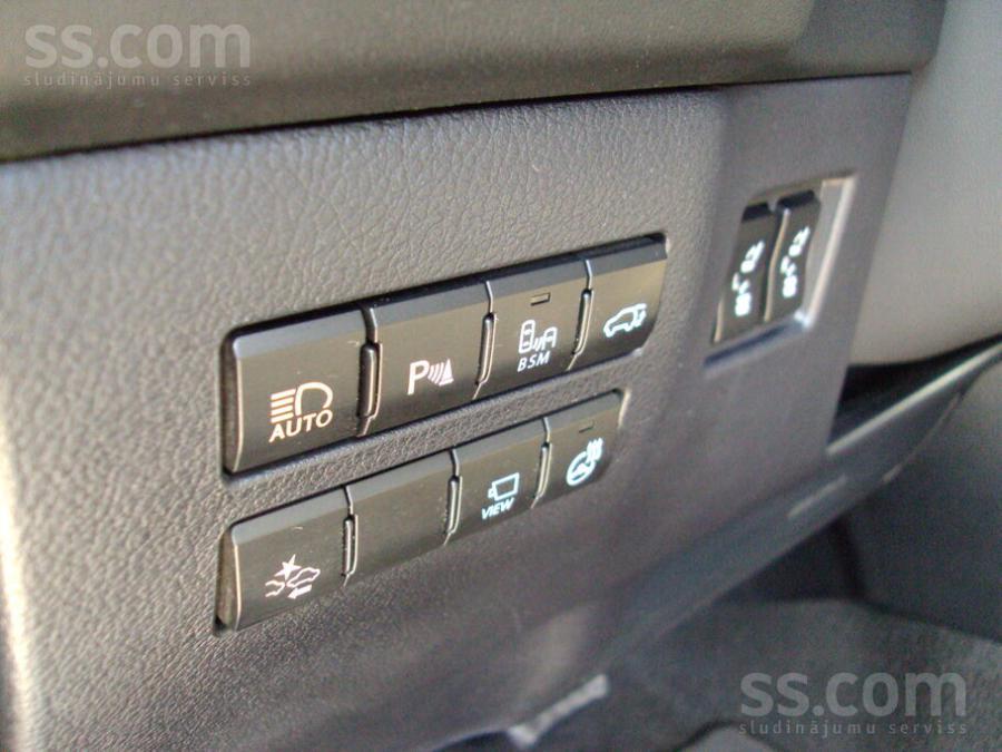 Brūns Lexus NX 2015 Rīga, ar dzinēja tilpumu 2.50 L un nobraukumu 107 tūkst. km par 24800 €, foto 16 vietnē AUTOMOTO.COM.LV