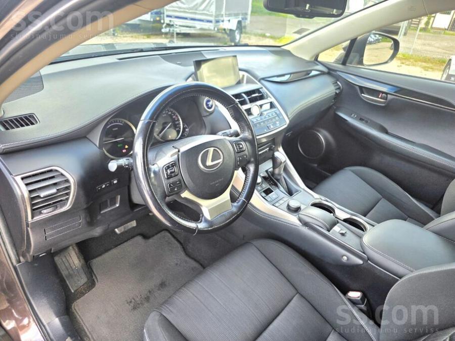 Brūns Lexus NX 2015 Daugavpils, ar dzinēja tilpumu 2.50 L un nobraukumu 0 tūkst. km par 18850 €, foto 12 vietnē AUTOMOTO.COM.LV