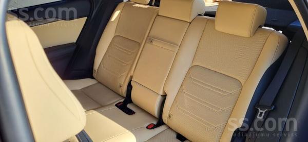 Brown Lexus NX 2016 in Bauska, with an engine capacity of 2.00 L and mileage of 85 thousand km for 18000 €, photo 6 on AUTOMOTO.COM.LV