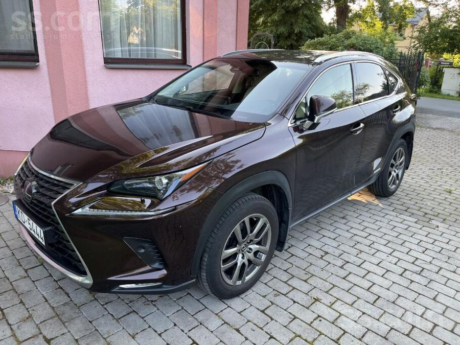 Brown Lexus NX 2018 in Jurmala, with an engine capacity of 2.50 L and mileage of 43 thousand km for 33000 €, photo 3 on AUTOMOTO.COM.LV