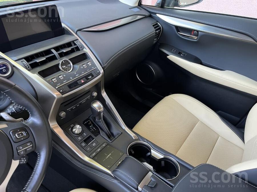 Brown Lexus NX 2018 in Jurmala, with an engine capacity of 2.50 L and mileage of 43 thousand km for 33000 €, photo 9 on AUTOMOTO.COM.LV