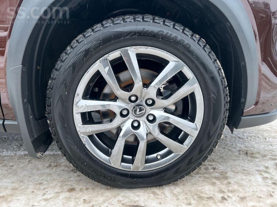 Brūns Lexus NX 2019 Rīga, ar dzinēja tilpumu 2.50 L un nobraukumu 108 tūkst. km par 28800 €, foto 16 vietnē AUTOMOTO.COM.LV