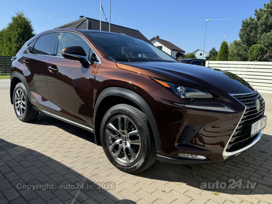 Brūns Lexus NX 2021 Tallina, ar dzinēja tilpumu 2.50 L un nobraukumu 78 tūkst. km par 33500 €, foto 1 vietnē AUTOMOTO.COM.LV