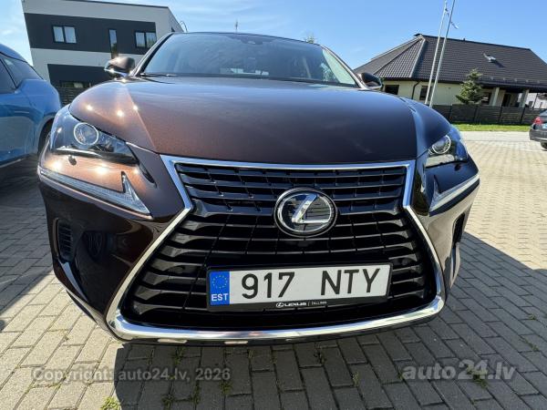 Brown Lexus NX 2021 in Tallinn, with an engine capacity of 2.50 L and mileage of 78 thousand km for 33500 €, photo 5 on AUTOMOTO.COM.LV