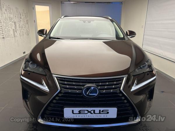 Brown Lexus NX 2018 in Tallinn, with an engine capacity of 2.50 L and mileage of 133 thousand km for 29990 €, photo 4 on AUTOMOTO.COM.LV