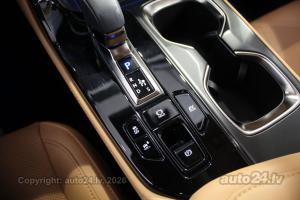 Brown Lexus NX 2025 in Tallinn, with an engine capacity of 2.50 L and mileage of 11 thousand km for 60990 €, photo 23 on AUTOMOTO.COM.LV