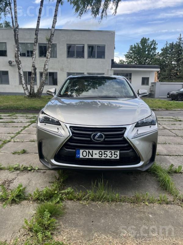 Lexus NX 2016 in Riga, with an engine capacity of 2.50 L and mileage of 169 thousand km for 23000 €, photo 2 on AUTOMOTO.COM.LV