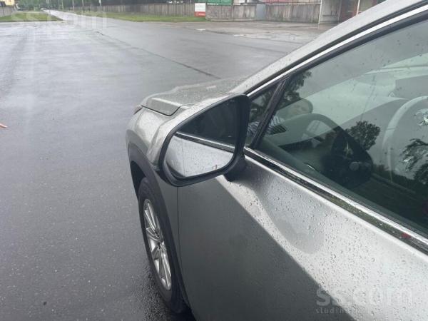 Lexus NX 2017 in Riga, with an engine capacity of 2.50 L and mileage of 99 thousand km for 23500 €, photo 9 on AUTOMOTO.COM.LV