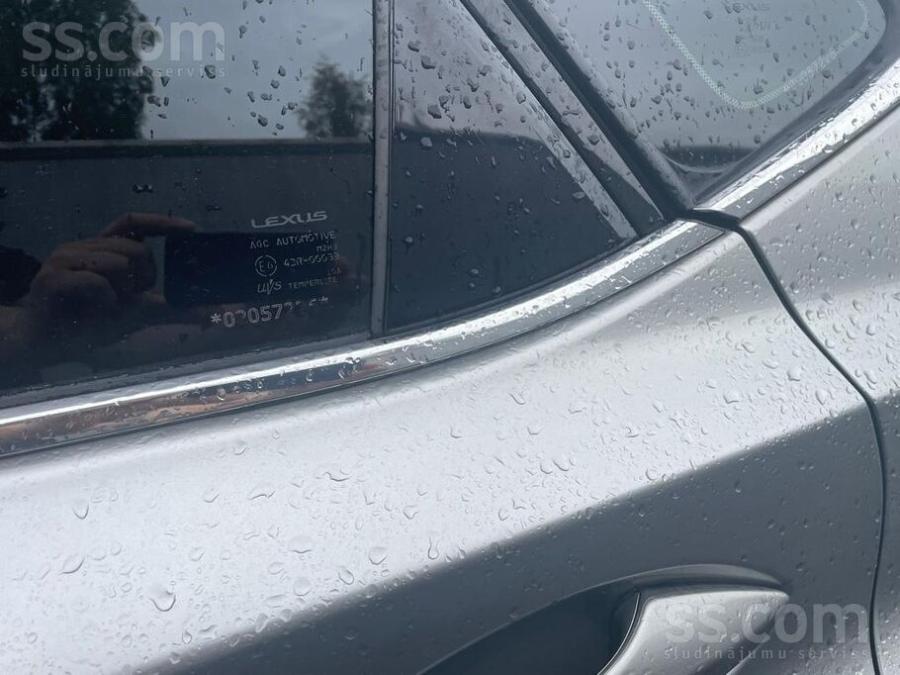 Lexus NX 2017 in Riga, with an engine capacity of 2.50 L and mileage of 99 thousand km for 23500 €, photo 12 on AUTOMOTO.COM.LV
