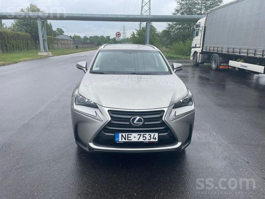 Lexus NX 2017 in Riga, with an engine capacity of 2.50 L and mileage of 99 thousand km for 23500 €, photo 14 on AUTOMOTO.COM.LV
